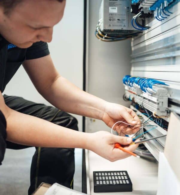 Training & dual studies – SEHO – Complete Solutions